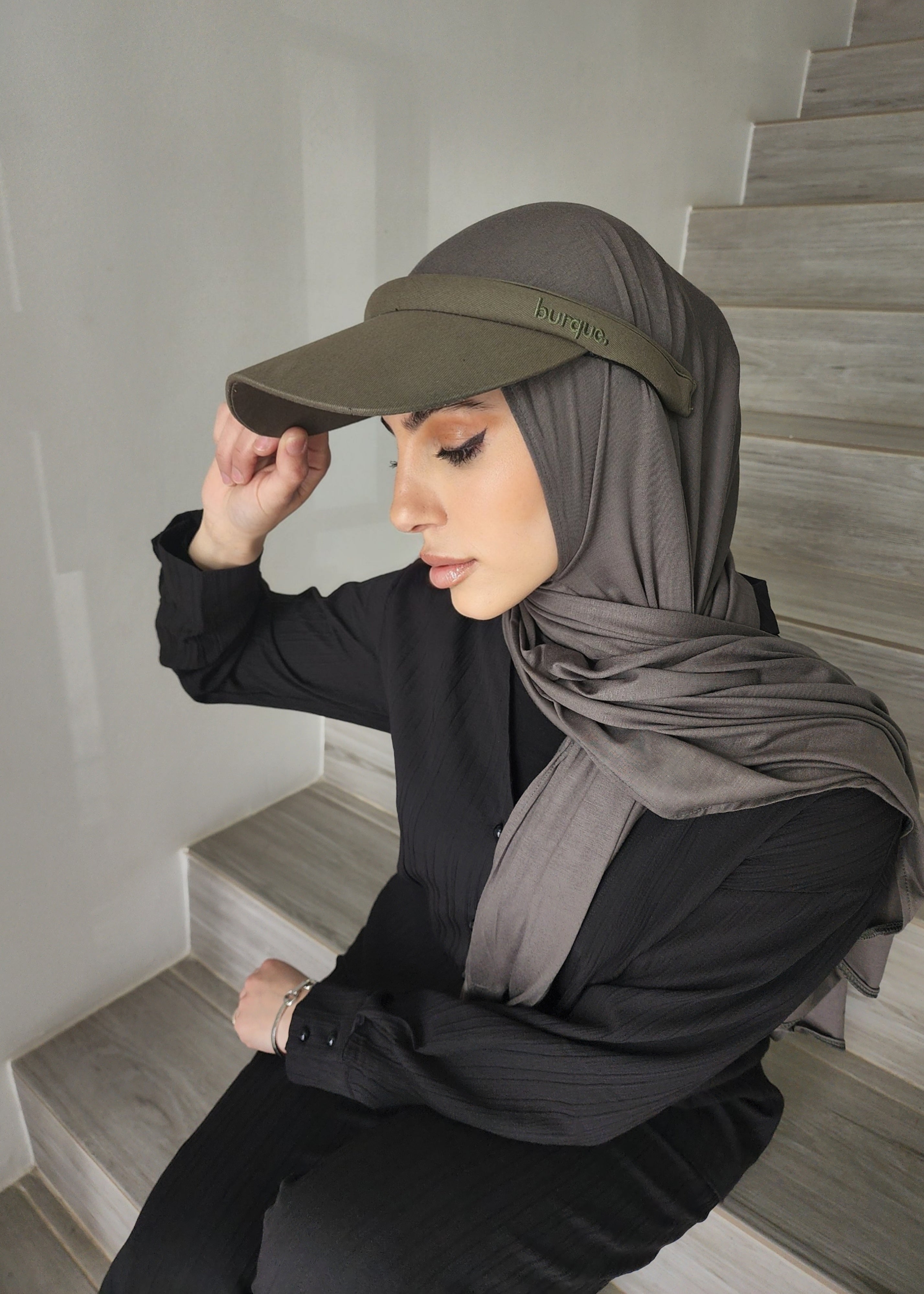 Burque 'VIBE' Visor 2.0 in Khaki – burque.
